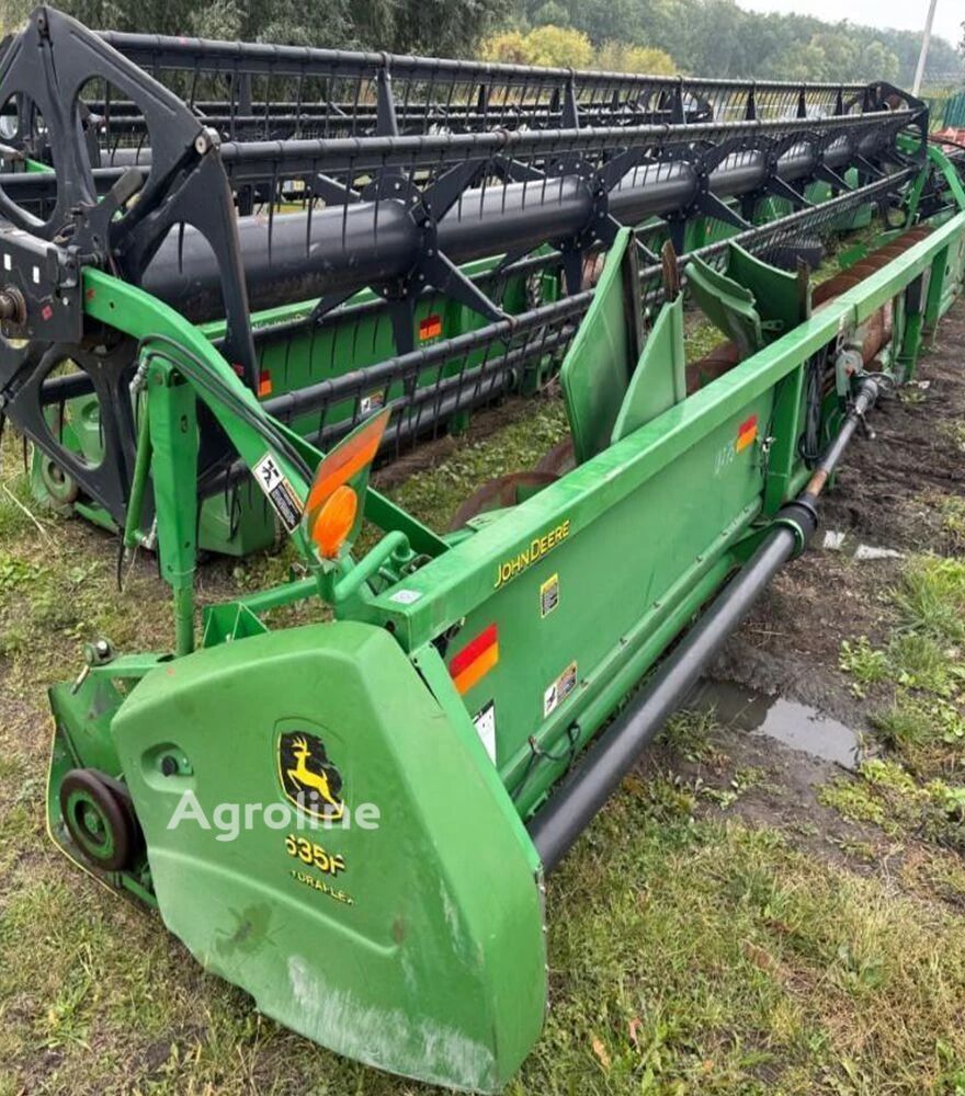 John Deere 635F HydraFlex adapter za žito