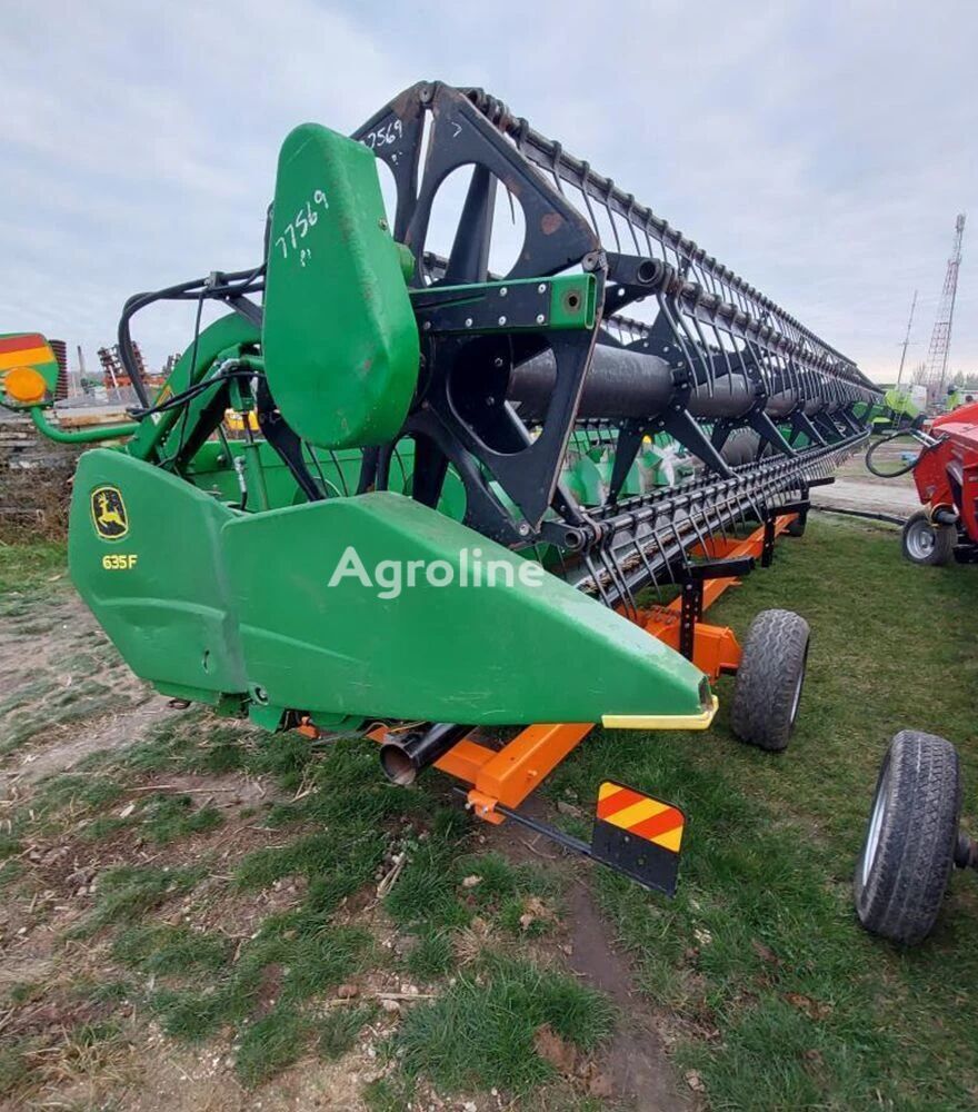 John Deere 630F HydraFlex adapter za žito
