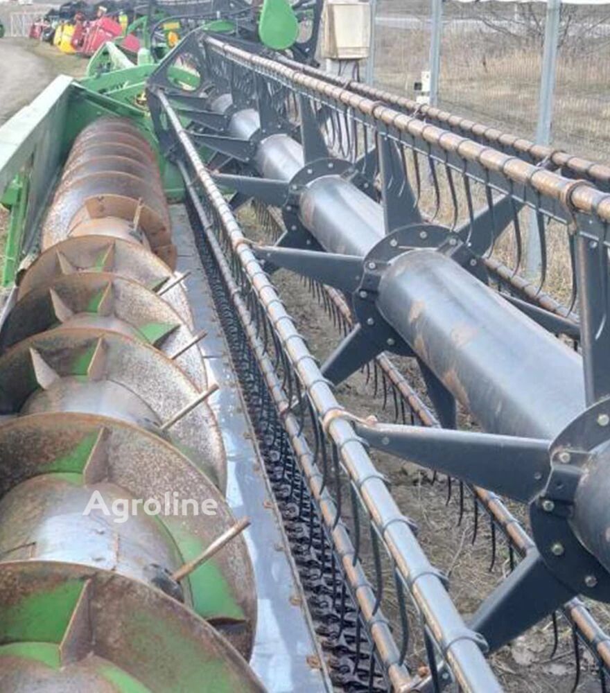 John Deere 630F HydraFlex adapter za žito