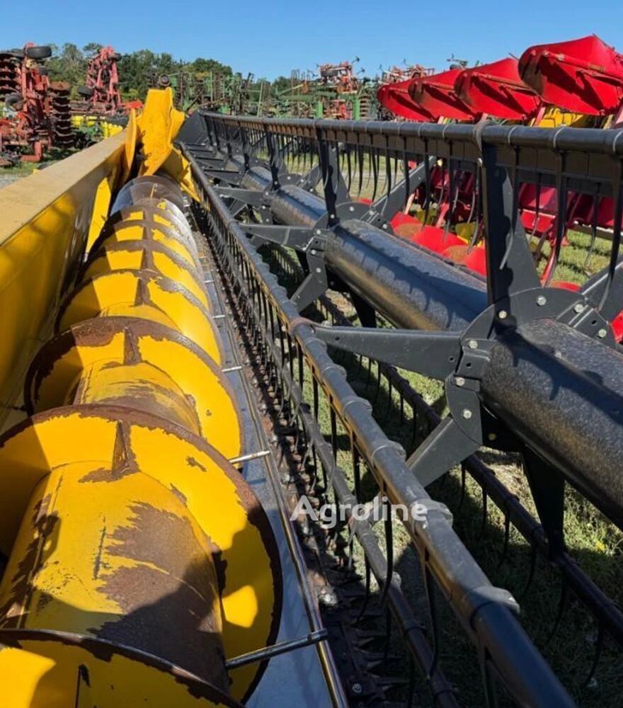New Holland 740CF SuperFlex adapter za žito