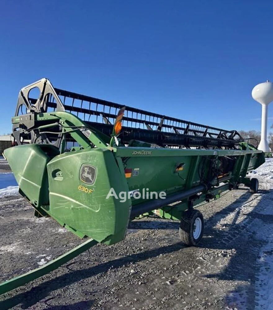 John Deere 630F HydraFlex adapter za žito
