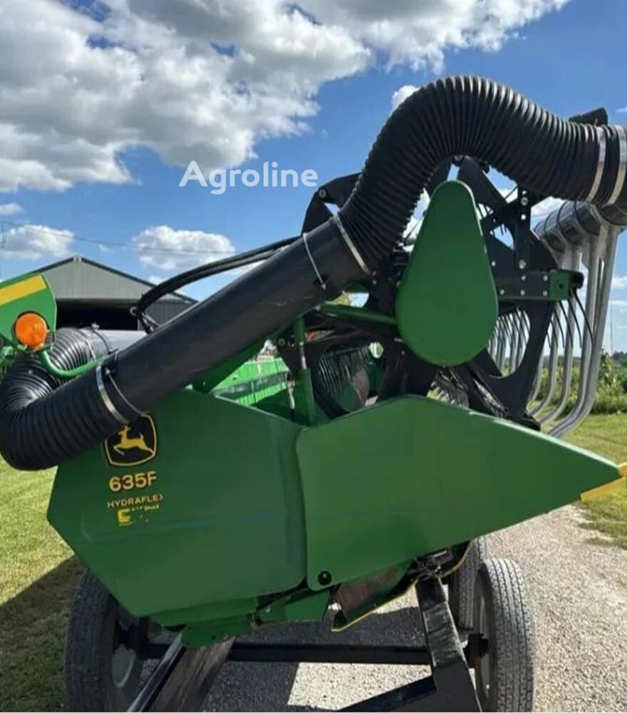 John Deere 635F HydraFlex adapter za žito