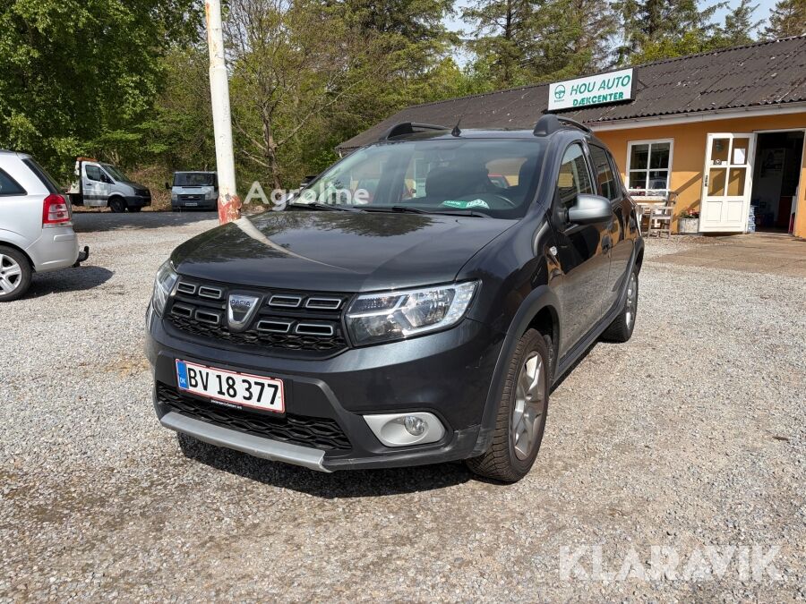 Prodaje se Dacia Sandero tanjiraču na aukciji