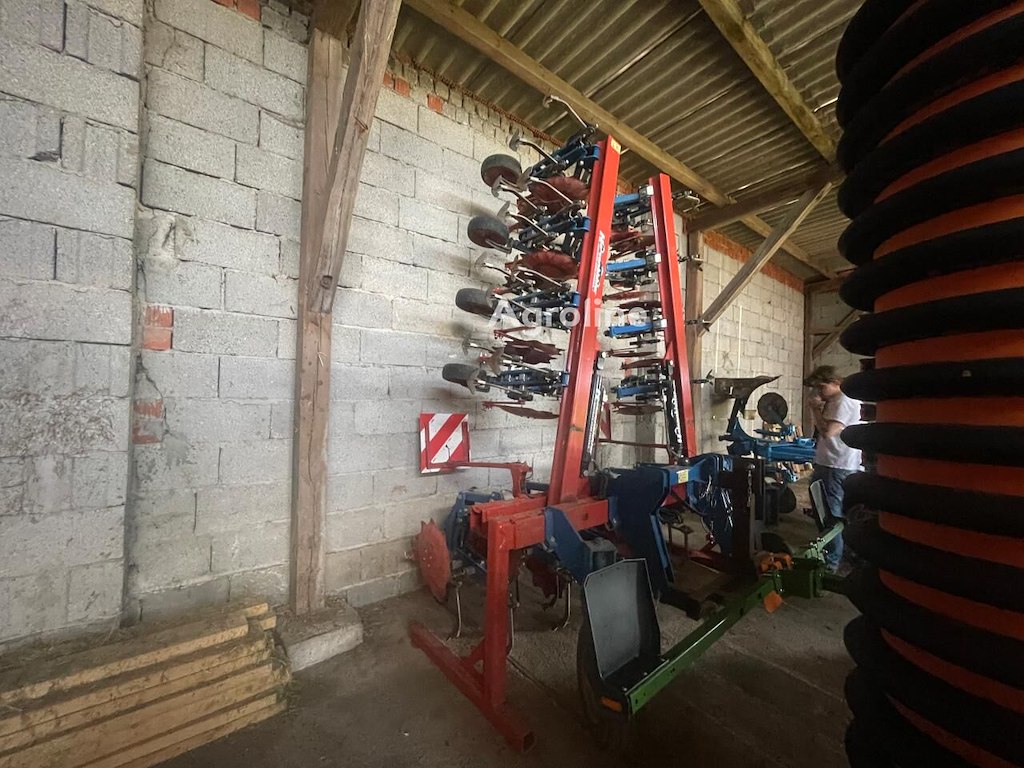 Hatzenbichler H 12 opružna drljača