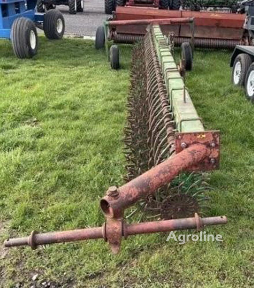 John Deere 400 roto drljača