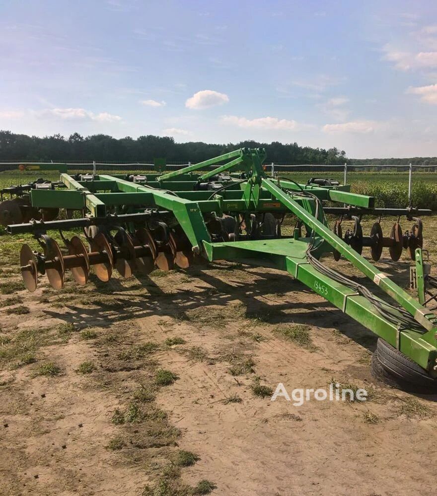 John Deere 512 tanjirača