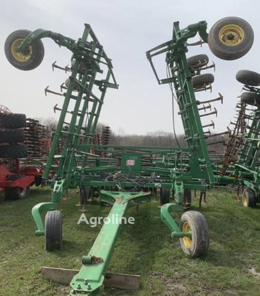 John Deere John Deere 2210 kultivator