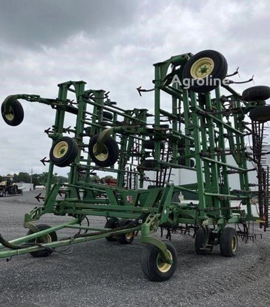 John Deere 2200 kultivator