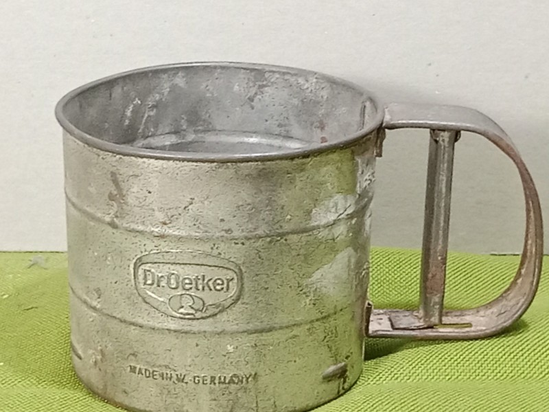 staro Dr. OETKER SITO u ČAŠI ZA BRAŠNO slično W.Germany