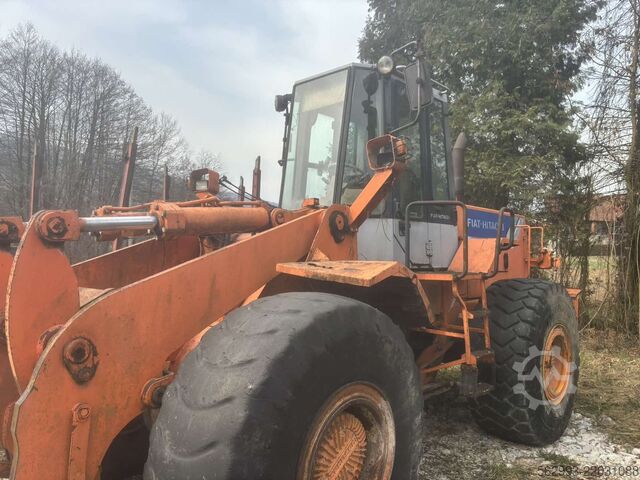 Utovarivač na točkovima
Fiat-Hitachi F.R 160