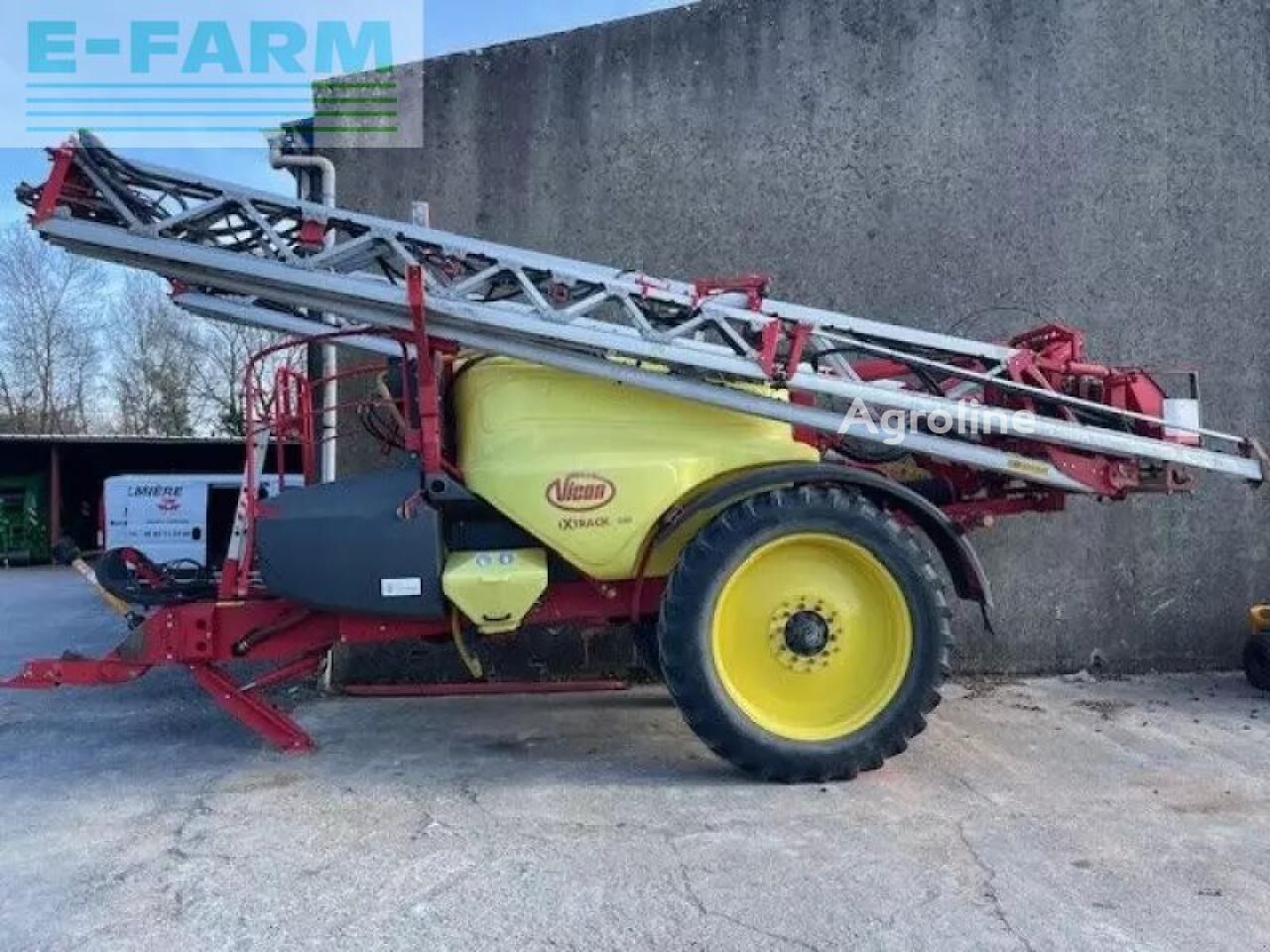 VICON ixtrack c40 vučena prskalica