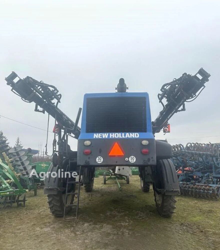New Holland SP365F samohodna prskalica
