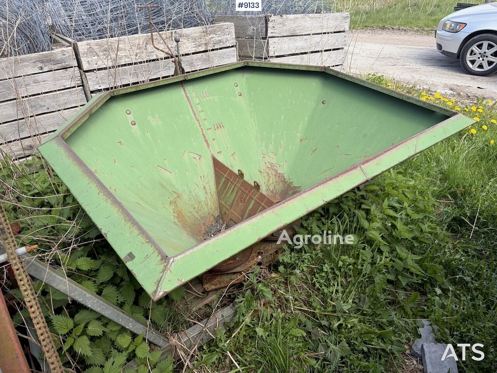 Amazone ZA-F 603 nošeni rasipač