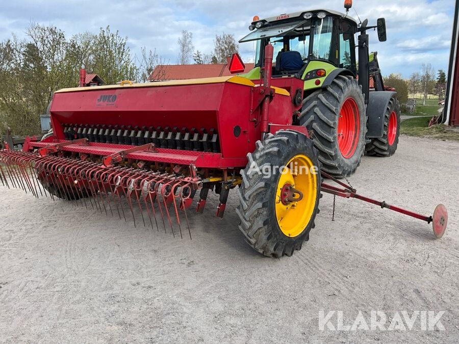 Prodaje se Juko H3 kombisåmaskin rasipač veštačkog đubriva na aukciji