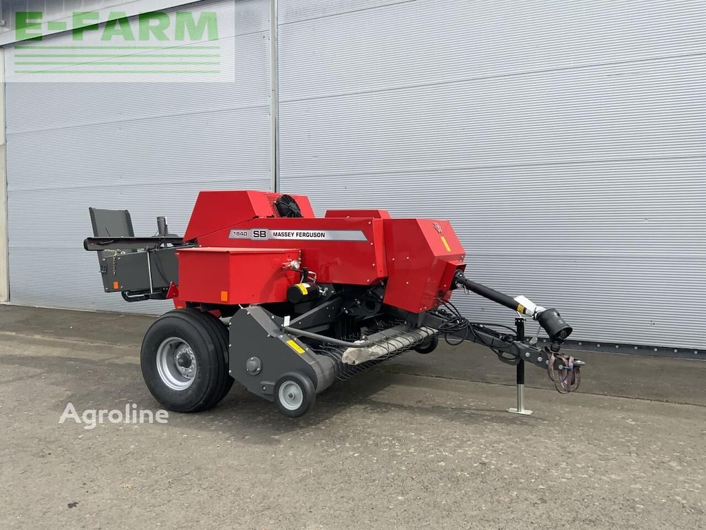 Massey Ferguson 1840 balirka za četvrtaste bale