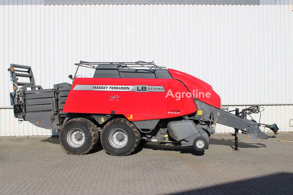 Massey Ferguson 2234 XDTC EU balirka za četvrtaste bale