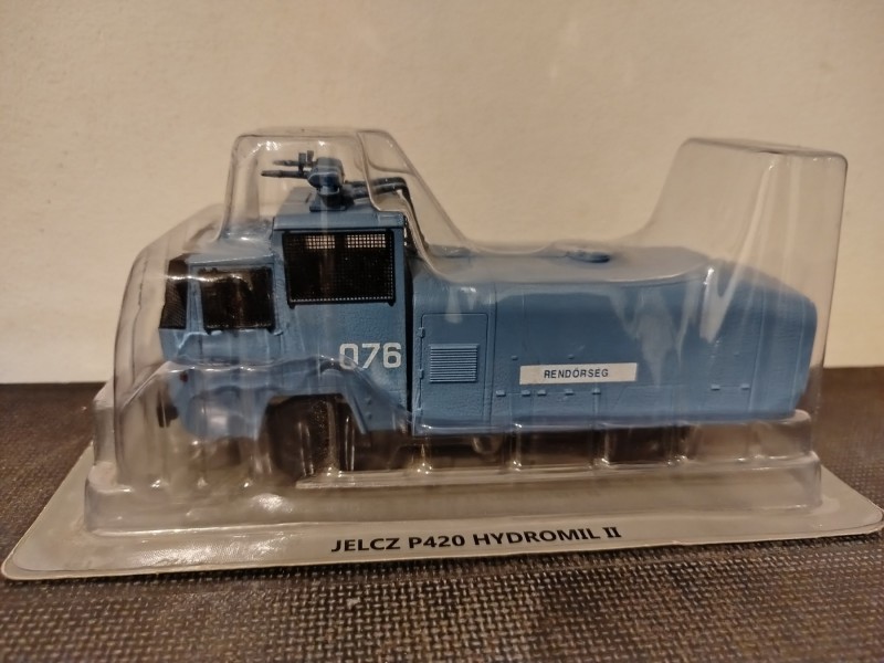 Jelcz P420 Hydromill ll 1:43 akcija legendarni kamioni