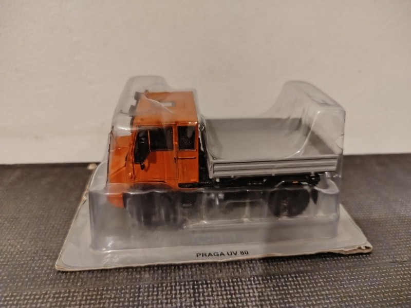 Praga UV 80 1:43 Akcija legendarni kamioni