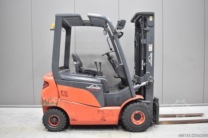 Viljuškar
LINDE E25L