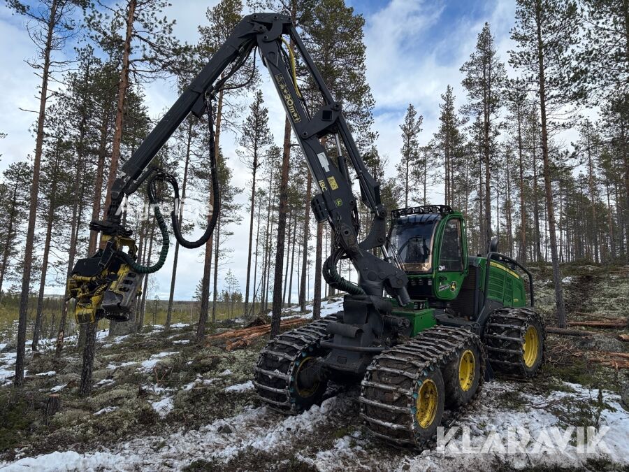 Prodaje se John Deere 1270G harvester na aukciji