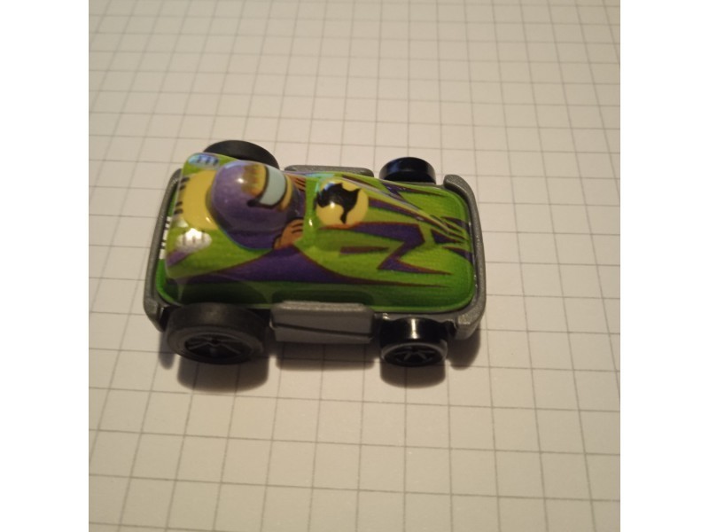 Kinder figurica