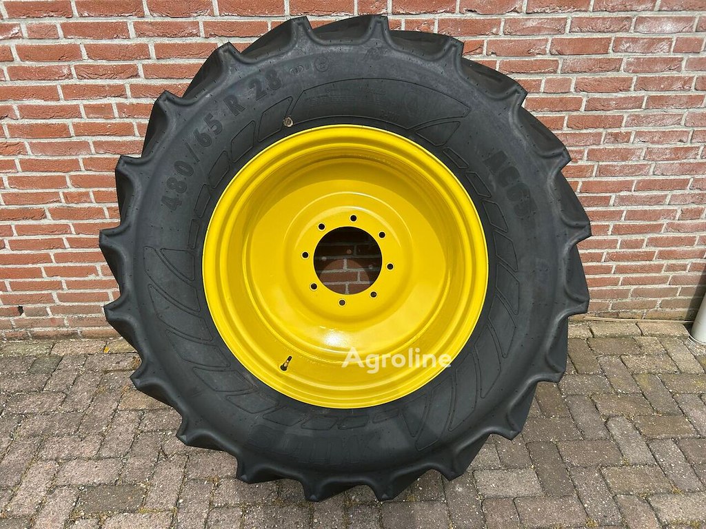 Novi Mitas AC65 480/65R28 točak