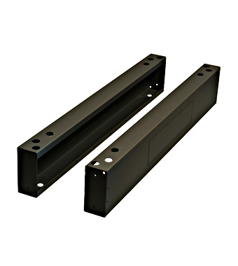Bočne strane podnožja ormana DS dubine 600mm,1SET=2kom,crne
RAL9005 (crna), par, h=120mm, za ormane serije DS/DSS
