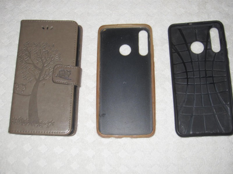 3 polovne maske za Huawei P30 Lite