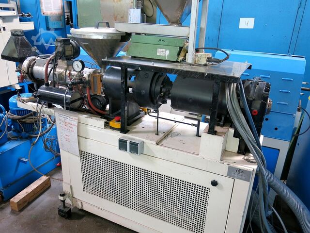 Laboratorijski granulator-ekstruder
Geng-Mayer PM-GM-BS 35/20