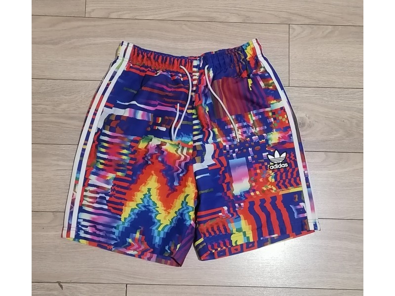 ADIDAS ŠORC ZA KRUPNIJE ORIGINAL, ODLIČAN