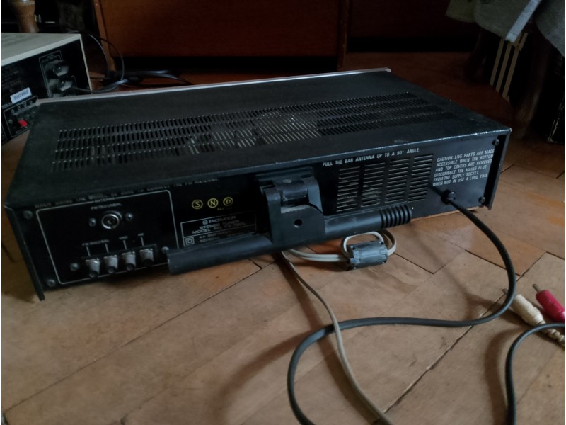 Pioneer stereo tjuner