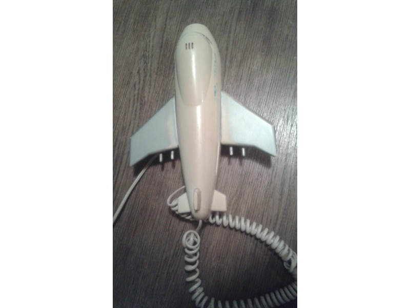 Stari fiksni telefon