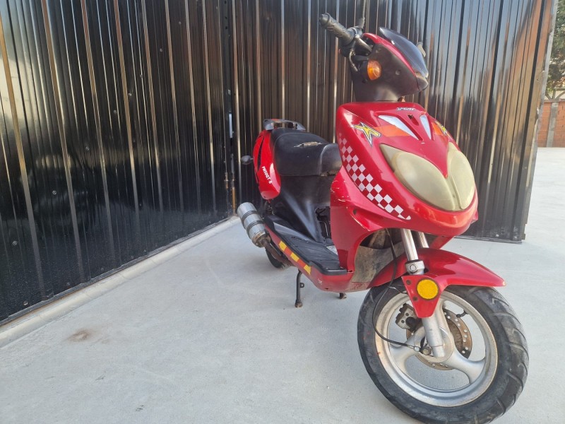 Skuter motor