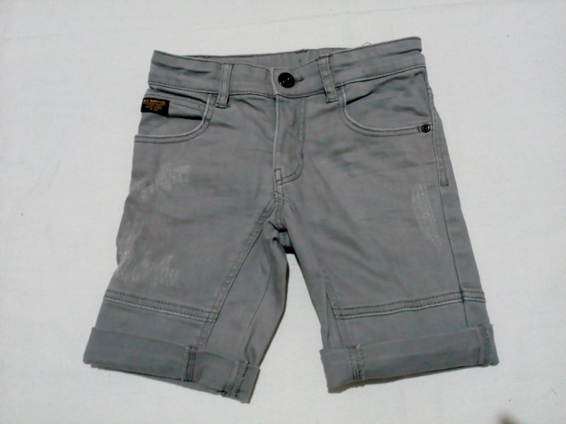 H&M *4-5 god.