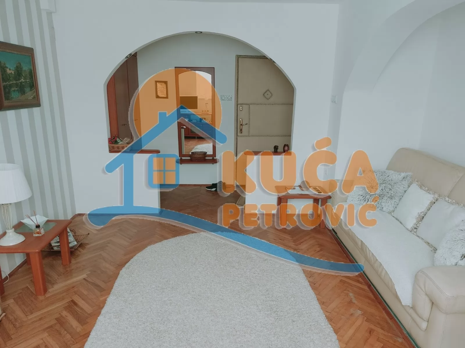 četvorosoban stan, 55.5 m2, Centar, Drvarska ID: p-016393