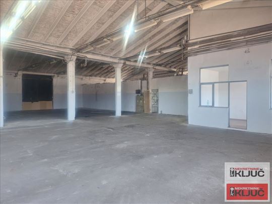 Hala 415 m² na prodaju, Salajka, Novi Sad