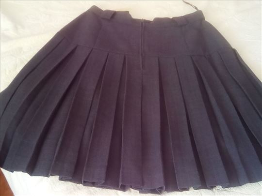 Razne mini suknje