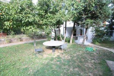 Samostalna porodična kuća 170 m², Dedinje, Beograd