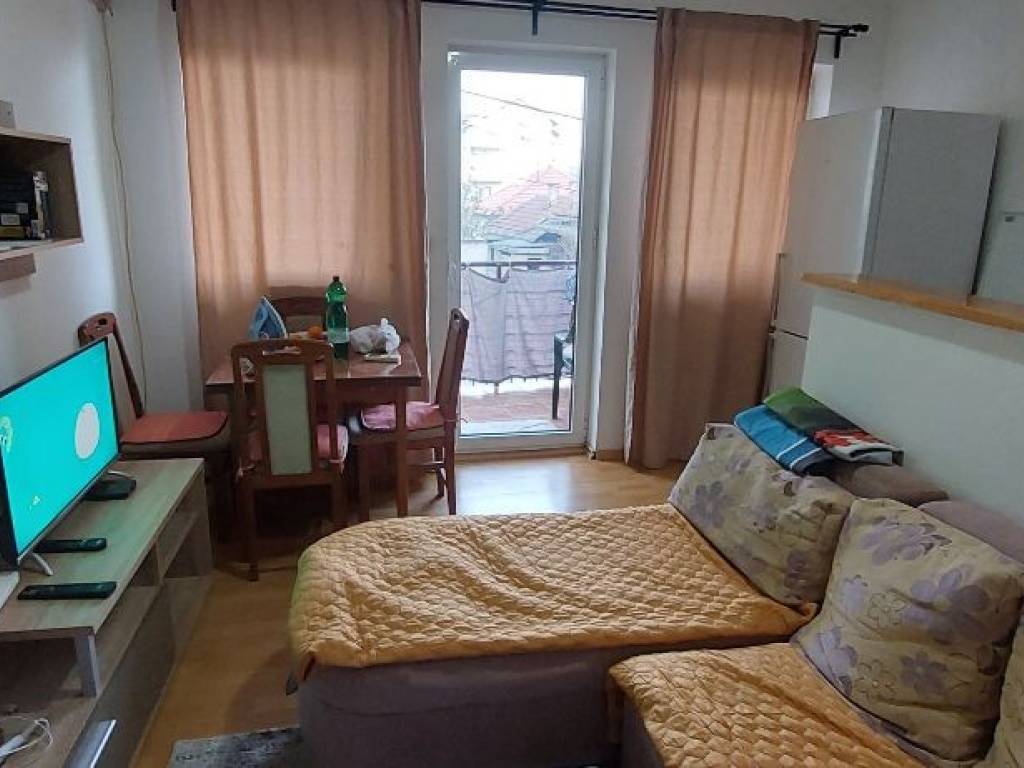 Dvosobni stan Slavka Rodica, Kneževac, Beograd