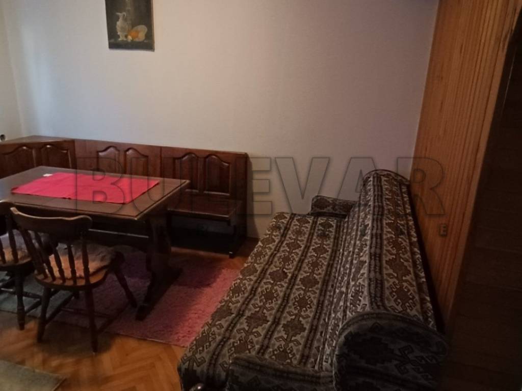 Dvosobni stan Aleksandra Belića, Niš