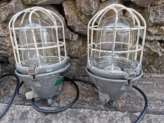 2 brodske lampe