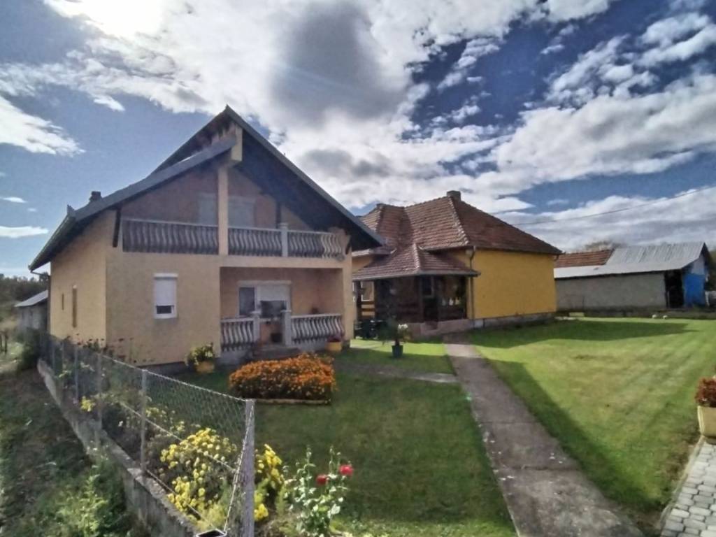 Seosko imanje 169 m², Čačak