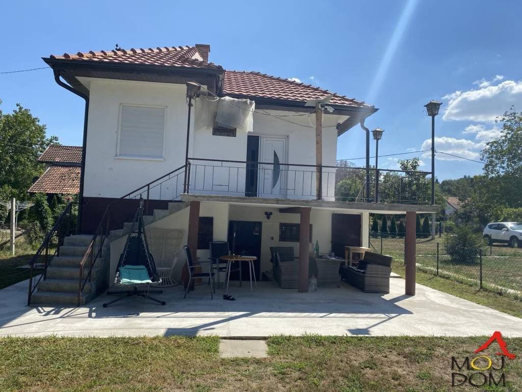 Vikendica 73 m², Bogatić