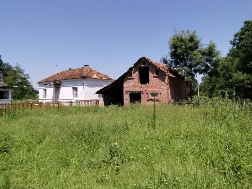 Seosko imanje 100 m², Čačak