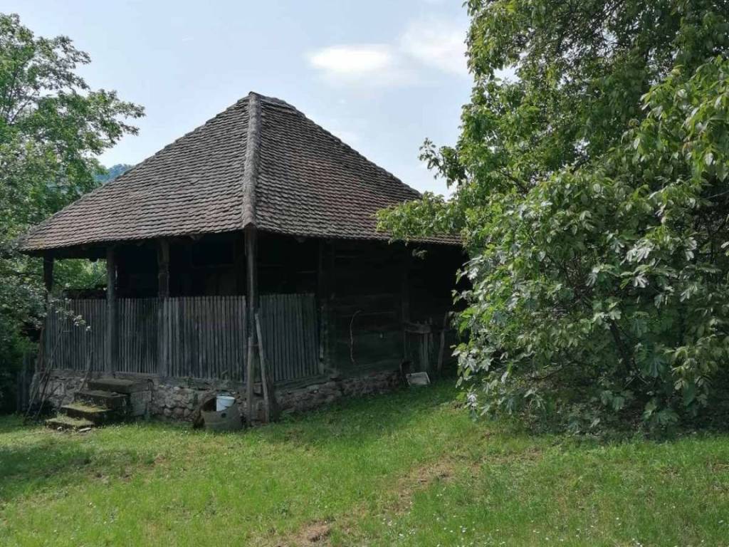 Seosko imanje 150 m², Čačak