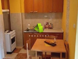 Dvosobni stan treći sprat, Niš