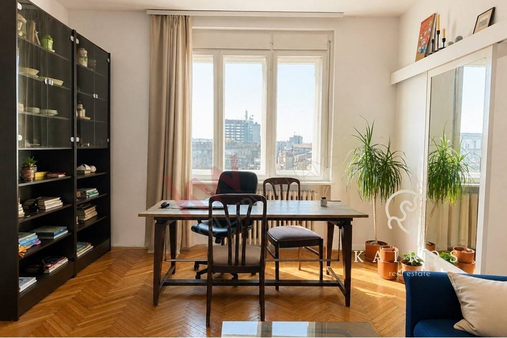 Trosobni stan Krunska, Beograd