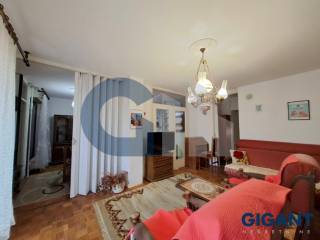 Trosobni stan Breza, Beograd