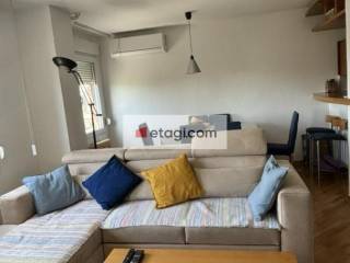 Trosobni stan deveti sprat, Beograd