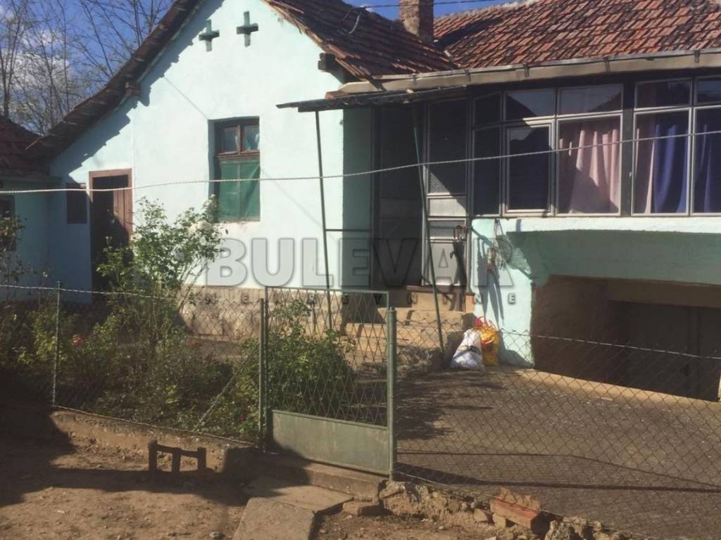 Samostalna porodična vila 90 m², Prokuplje